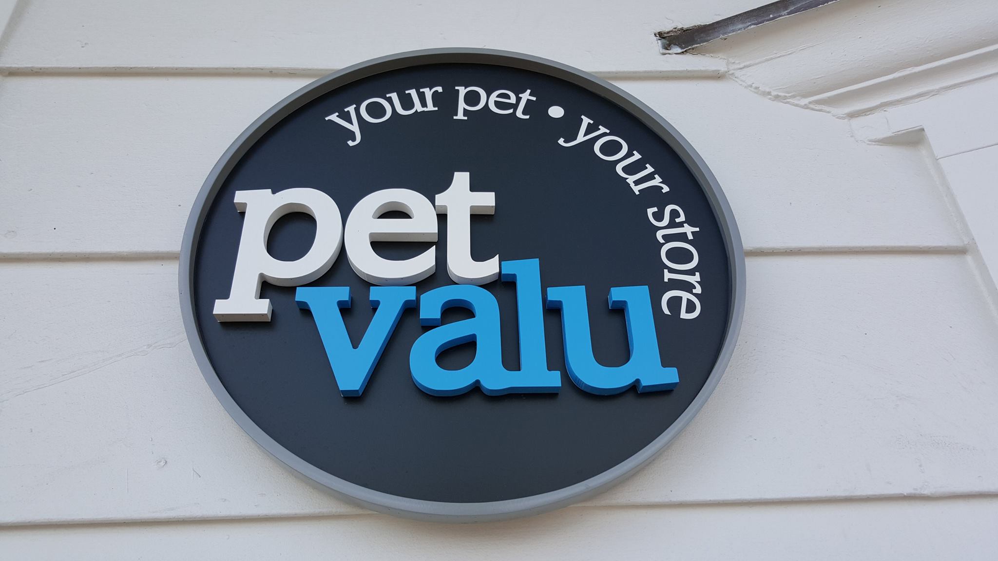 August 19: Pet Valu Fundraiser | Boone Village Shopping Center | Zionsville